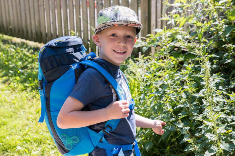 Kinderrucksack packen: Das gehört in den Wanderrucksack für Kids