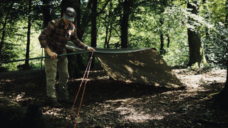 Outdoor tarps: Setup variants, tips & tricks